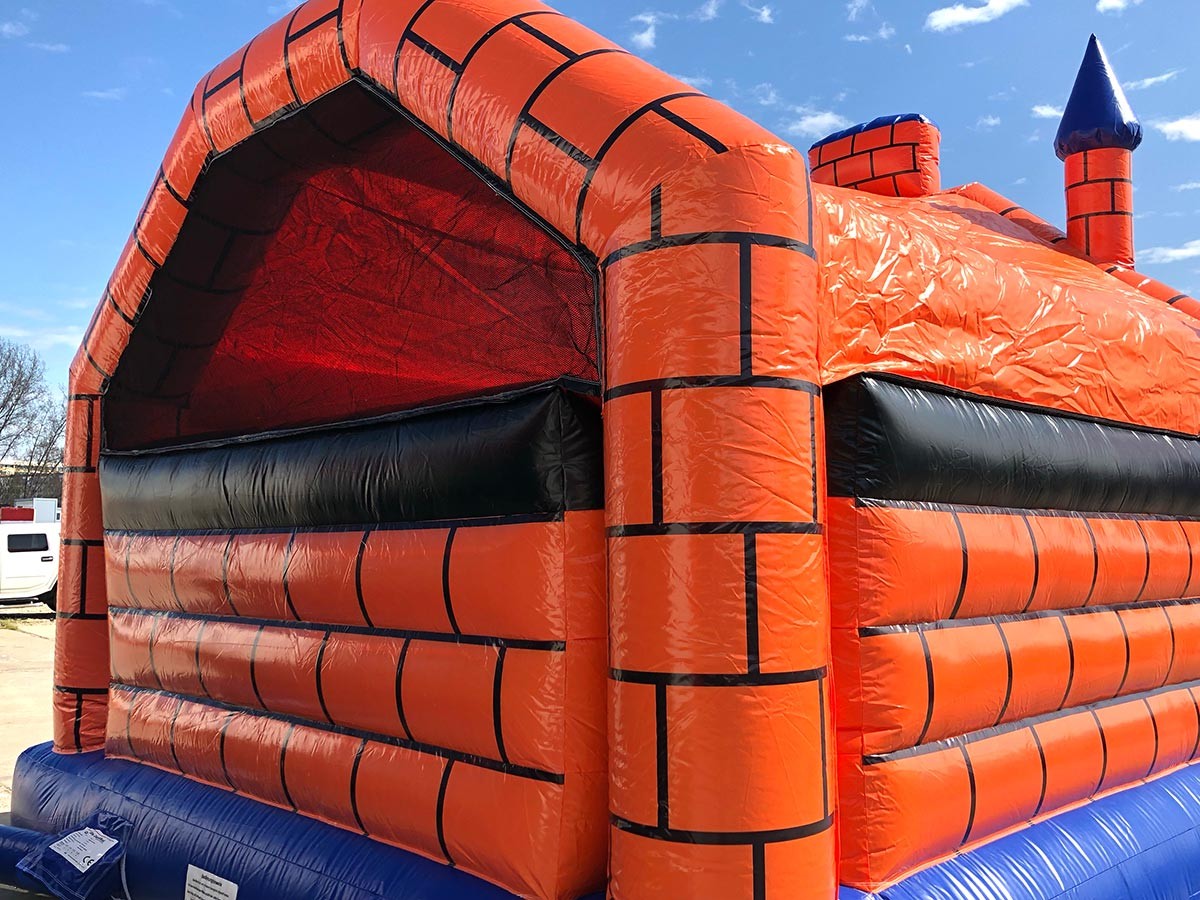 Hüpfburg Camelot orange / blau mieten - die große Hüpfburg für Ihre ...